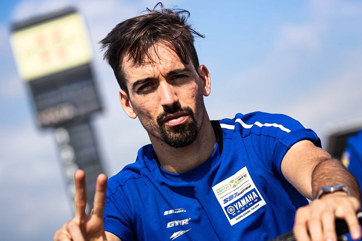 Roberto Tamburini bij de start van het World Endurance Championship ...