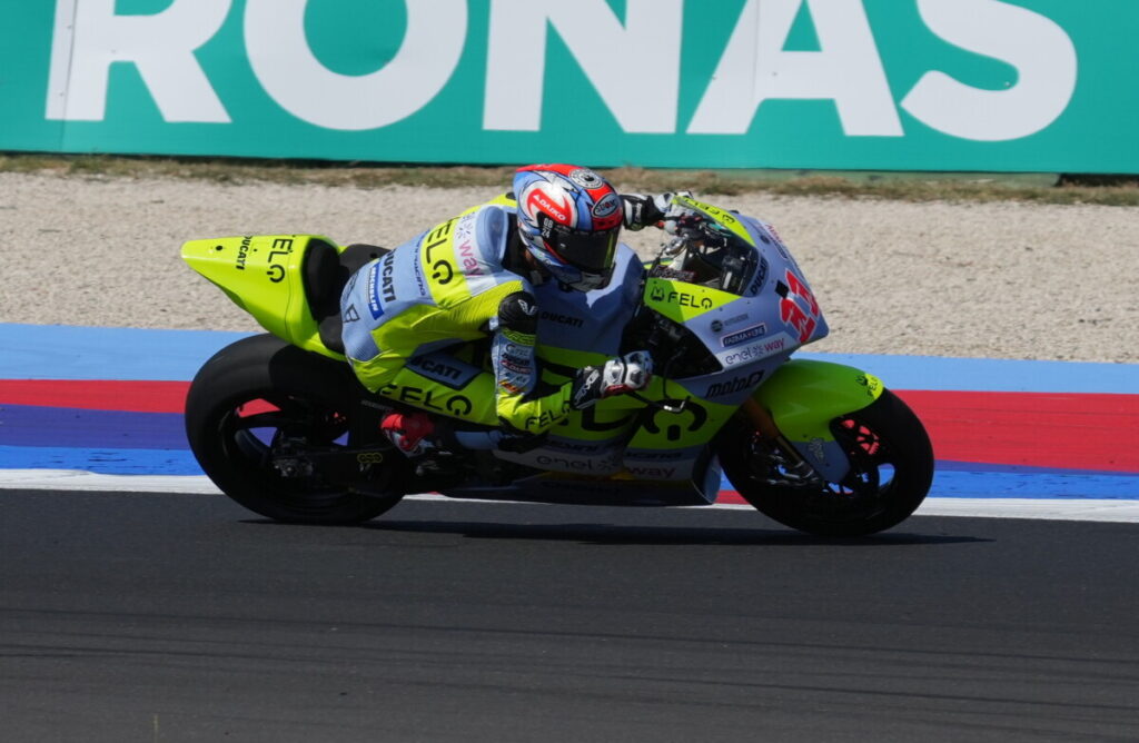 MotoE Misano : Matteo Ferrari, pole d’un cheveu devant Casadei - Pure ...