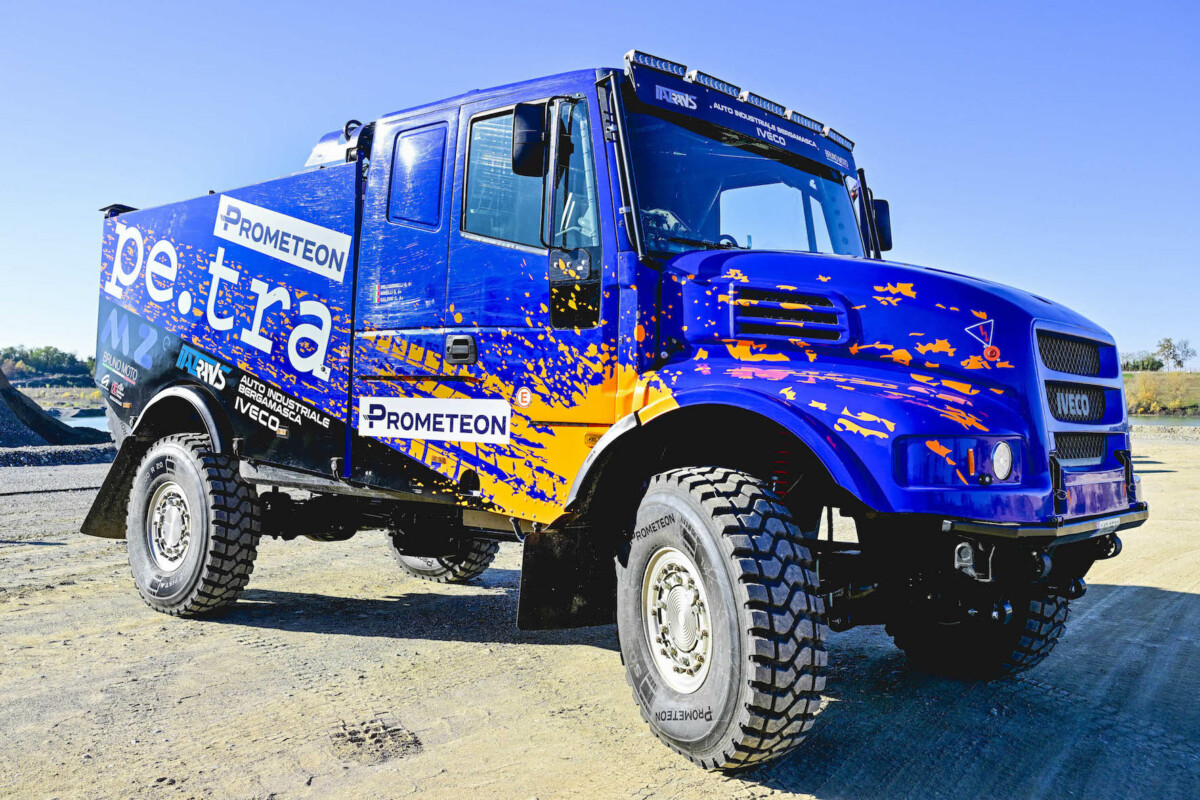 Prometeon, le premier pneu de la Série 02 fait ses débuts au Dakar ...