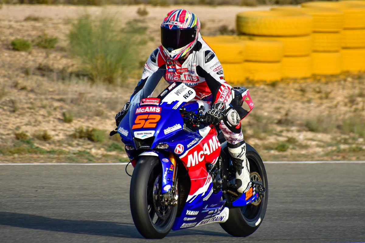 Danny Kent avec Yamaha dans le British Superbike 2024 pour une ...