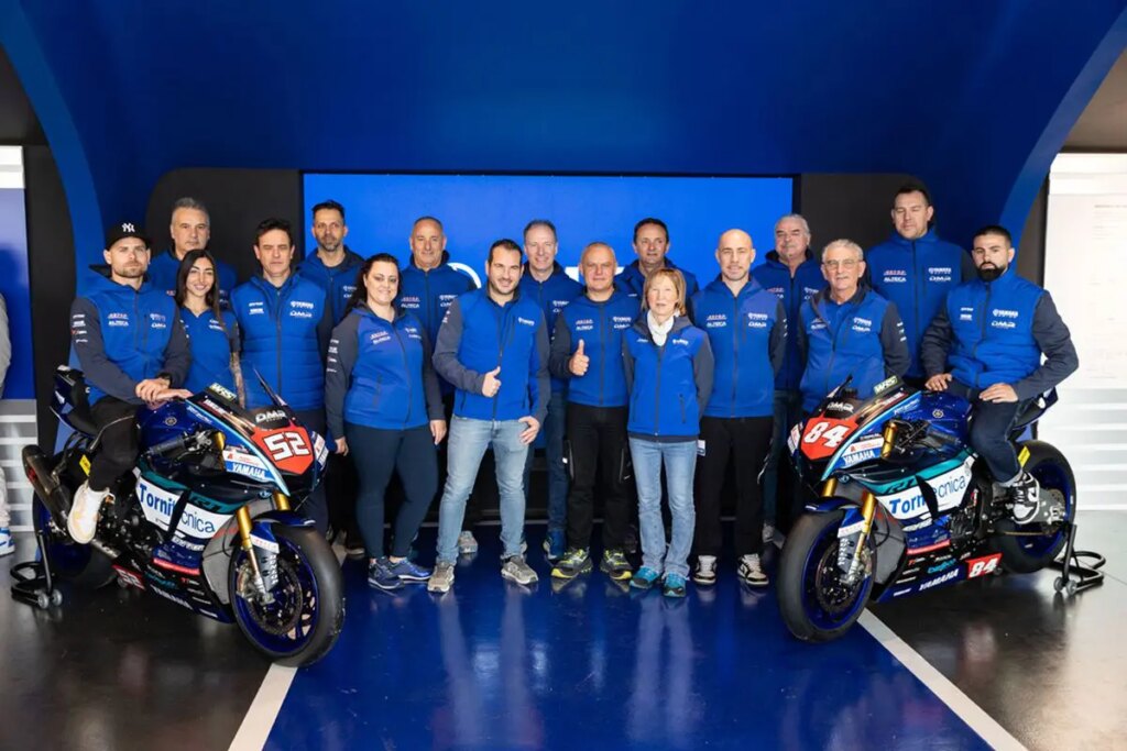DMR Yamaha dévoile la livrée du CIV Superbike 2024 - Pure GP Race